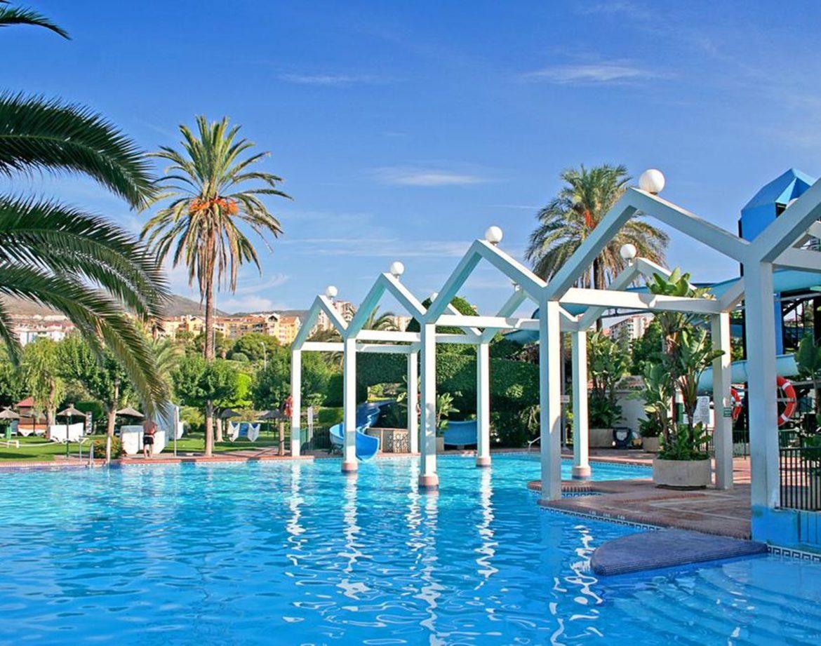 Benal Beach – The Perfect Destination for Families – Benalcoast Properties